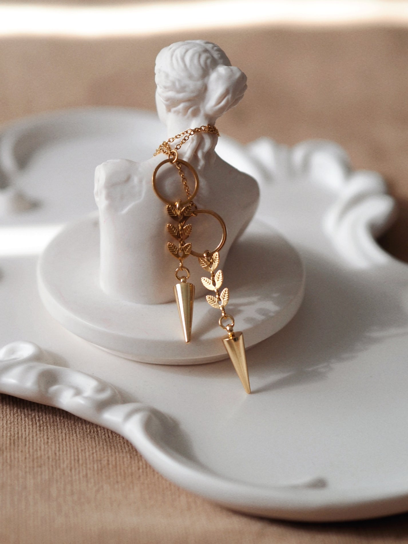 Andrea Atlas Signature Chain Earrings N°56 in Gold – Atlas of Dreams